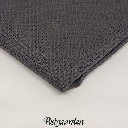 Sort - Aida 5,4 tr/cm - 14" - Broderistof - POSTGAARDEN | Patchwork ...